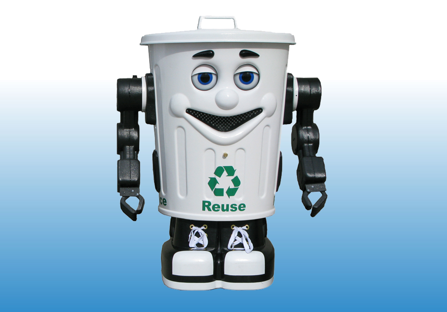 curby-the-recycling-robot_100219-4_1.jpg curby-the-recycling-robot_100219-4_1.jpg